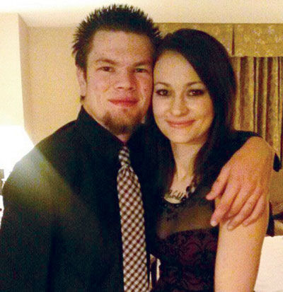 Engagement: Heather Ballard & Bradley Kash | Milestones | kdminer.com