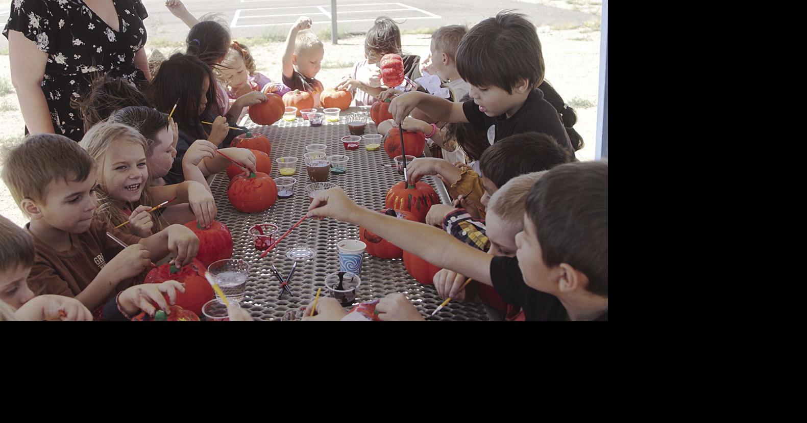 CERBAT ELEMENTARY | Fall Kindergarten Festival | Local News | kdminer.com