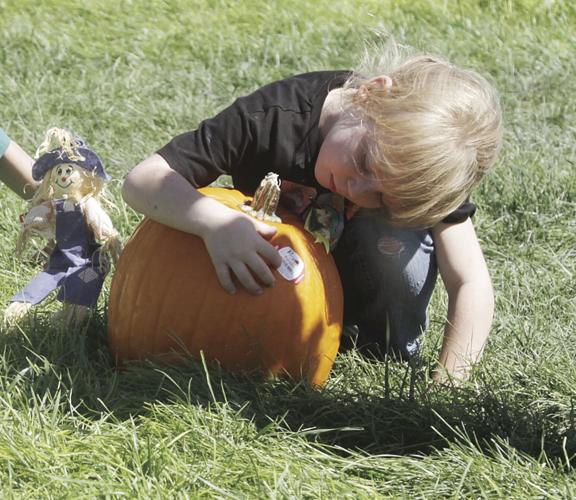CERBAT ELEMENTARY | Fall Kindergarten Festival | Local News | kdminer.com