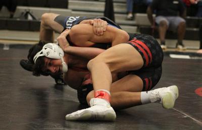 Prep Wrestling: Mazon, Wayman brothers bond on the mat | | kdminer.com