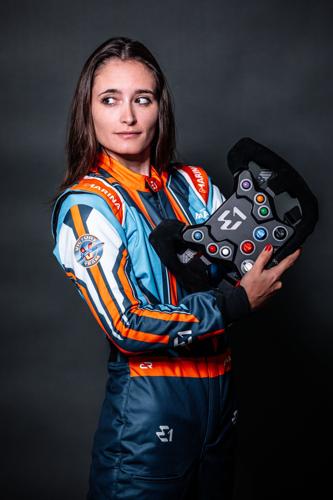 Havasu's Anna Glennon races in brand new series around the world ...