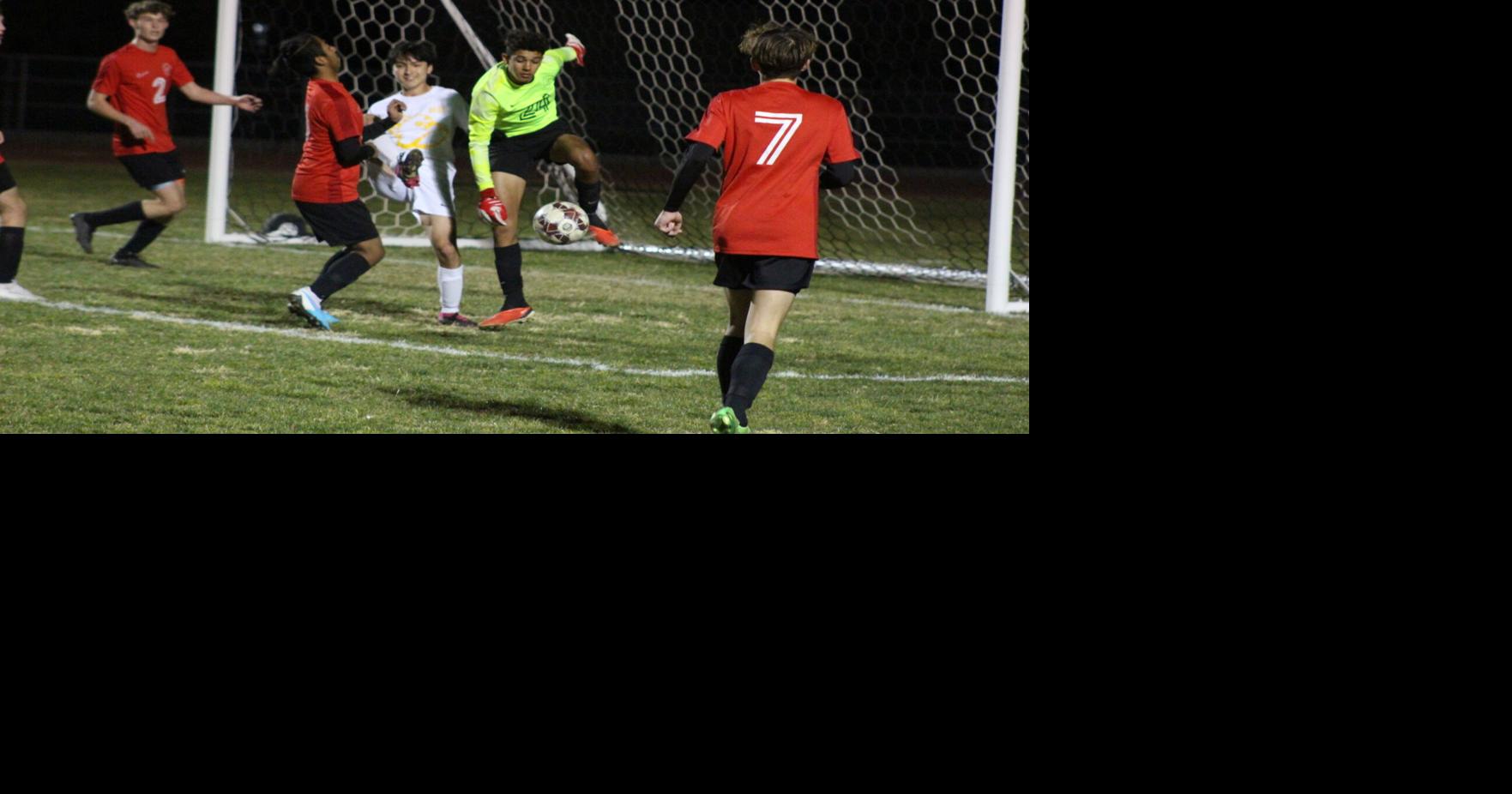 Boys soccer | Volunteers fall 8-0 to Barry Goldwater | Sports | kdminer.com