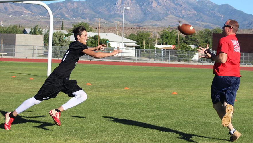 Prep Football: Firefighters battle Lee Williams in annual spring ...