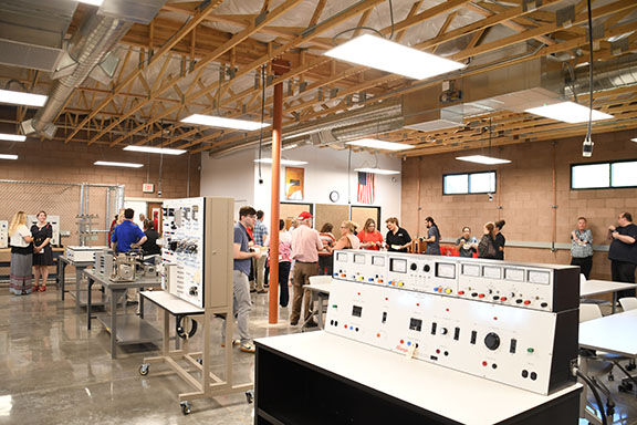 Electrical program at Mohave Community College designed to add ...
