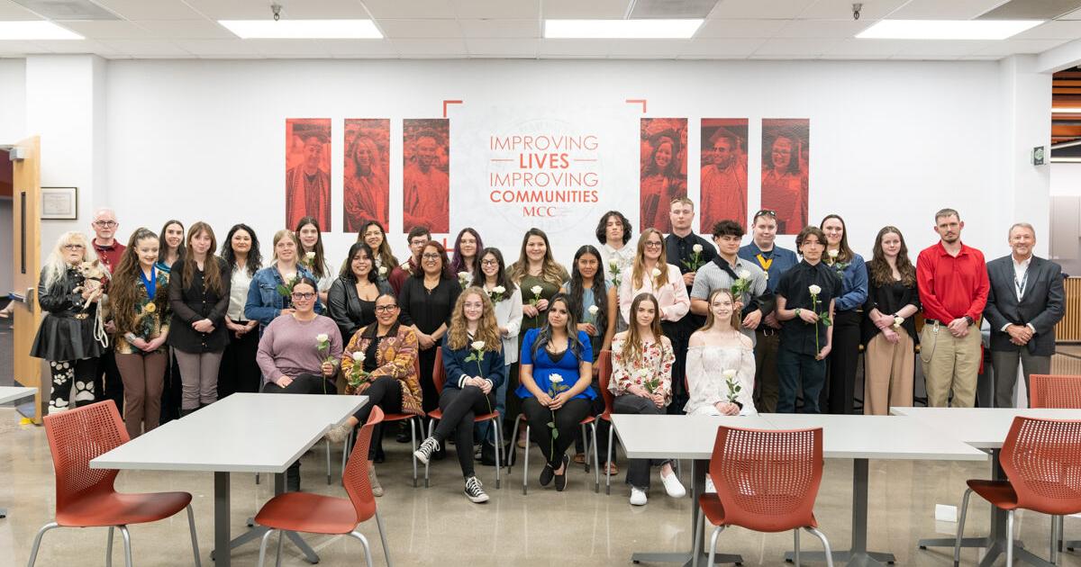 MCC welcomes 38 new members to honor society | News | kdminer.com