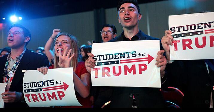 Police break up protest outside Trump rally in Phoenix | News | kdminer.com