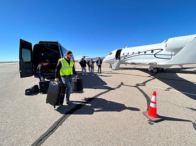 Super Bowl overflow | Multimedia | kdminer.com