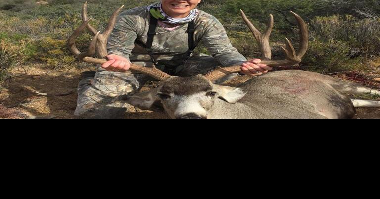 Cobb takes buck of a lifetime on deer hunt | Features | kdminer.com