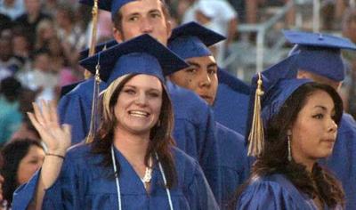 Video: Kingman High School Graduation 2009 | | kdminer.com