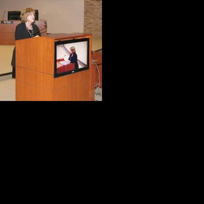 Chief Justice Berch visits county judges | | kdminer.com