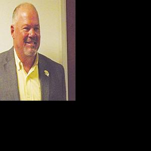 Salem grows into role as Kingman mayor | | kdminer.com