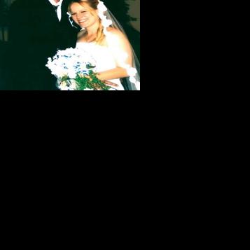 Wedding: Melissa Kjelgaard and Scott Behrends | Milestones | kdminer.com