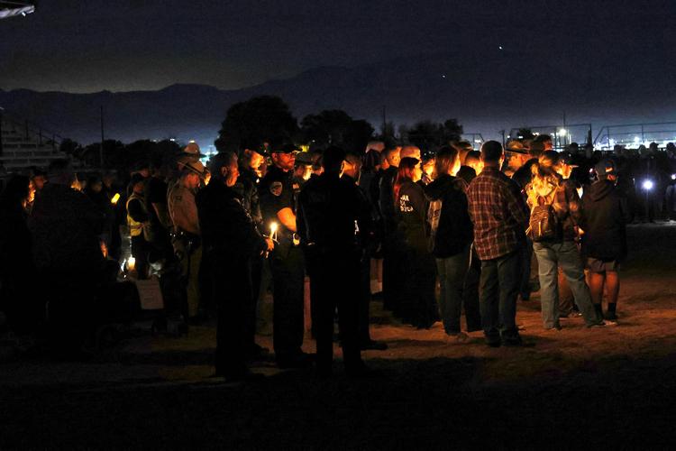 Photo Gallery: Candlelight vigil honors DPS troopers in Kingman ...