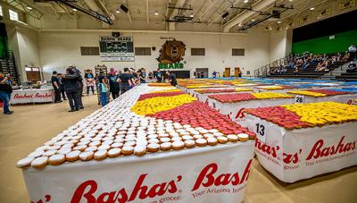 Bashas’ doughnut mosaic sets new world record | | kdminer.com