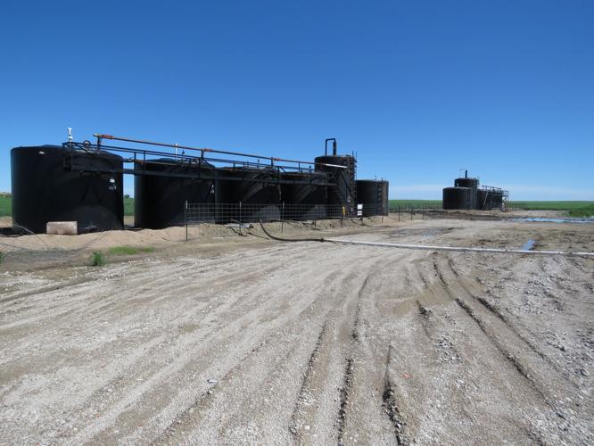 'Never in 100 years' did Wilcox farmer think he would see oil wells ...