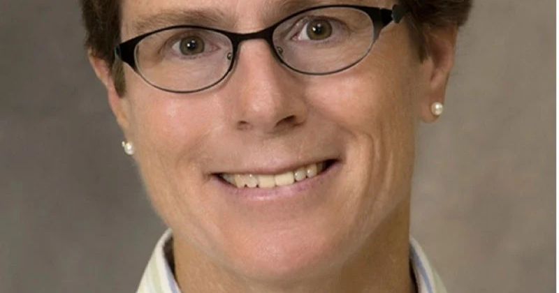 UNK Prof. Steele gives last lecture