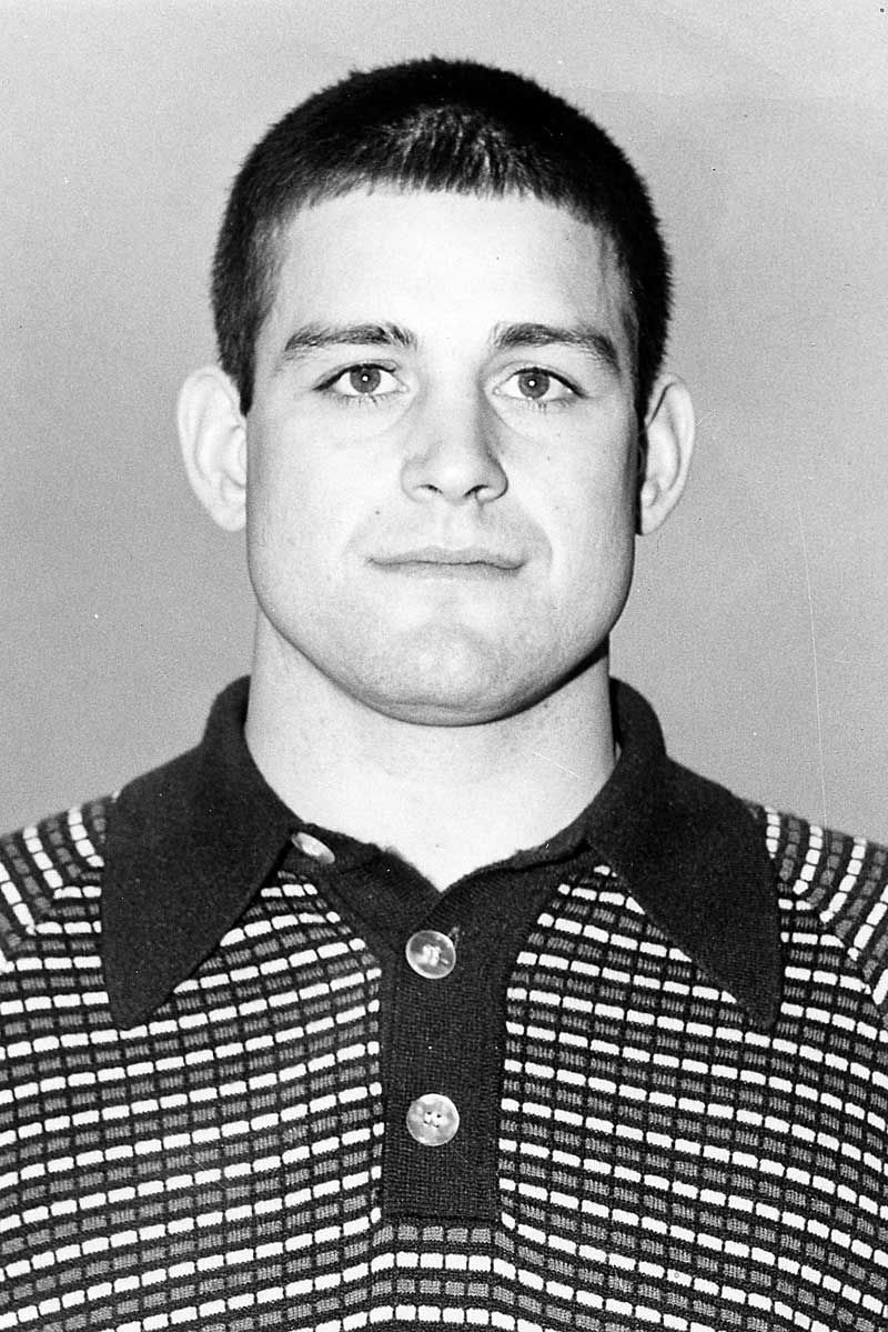 Lopers' Kropp passes torch to Lofton after 39 years of coaching ...