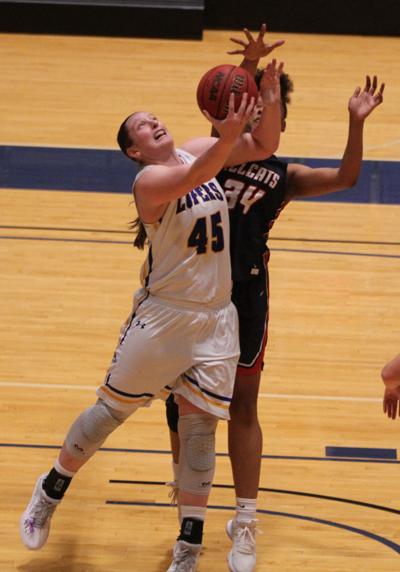Defense rolls Loper women past Rogers St.