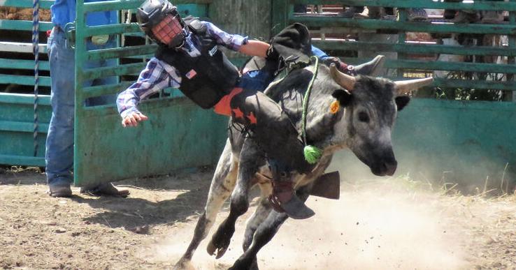 Photos: July Fourth Sumner Rodeo 2022