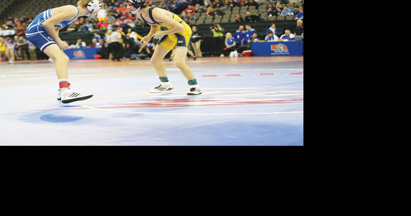 Freshman Koby Smith leads Elm Creek into semis at state