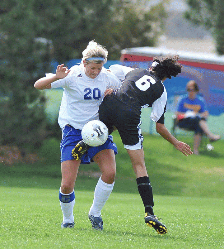 KHS girls go 1 for 2 Saturday in pulling upsets