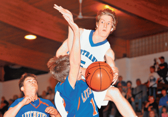 Kucera sparks Litchfield past Bertrand