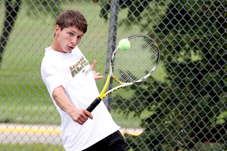 Stars swept in tennis quadrangular