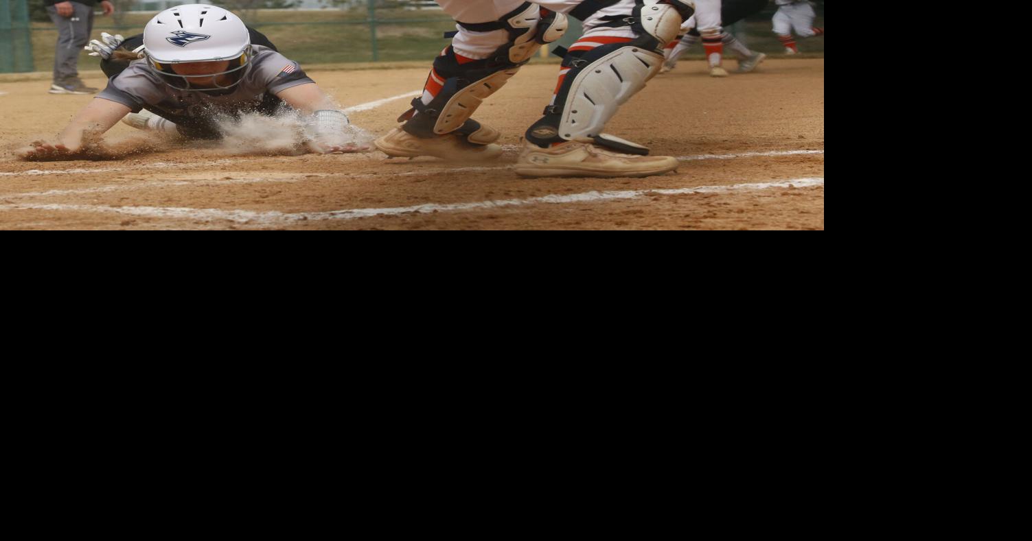PHOTOS: UNK softball vs University of Mary