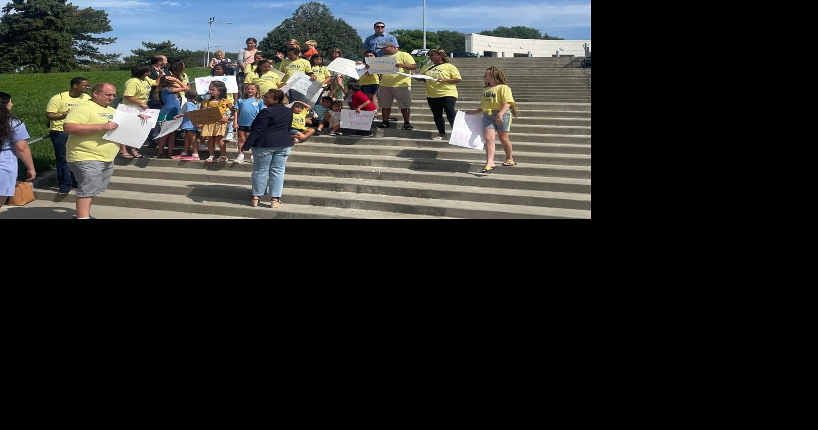 Allegations of deception, harassment traded during petition drive about ...