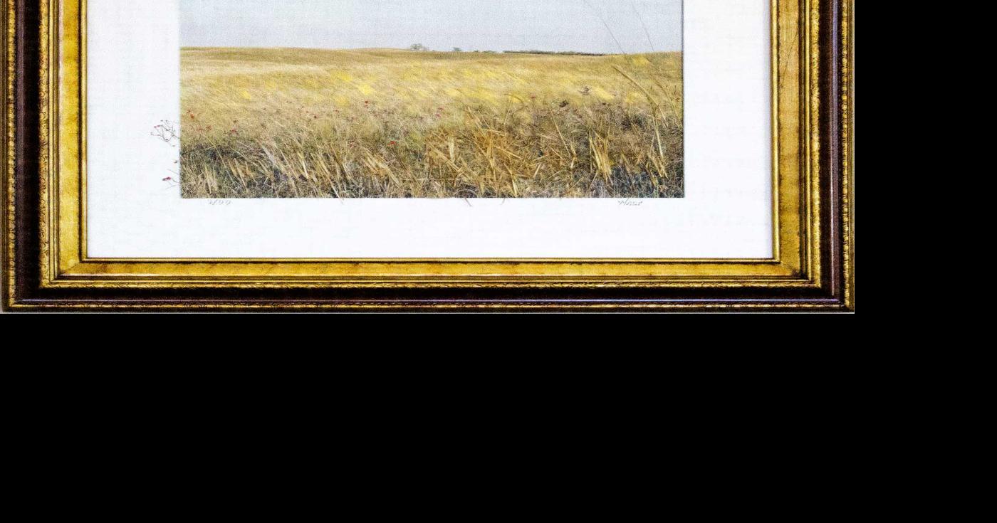 The artwork of Walt Thomas: Uncover layers among the images to find depth