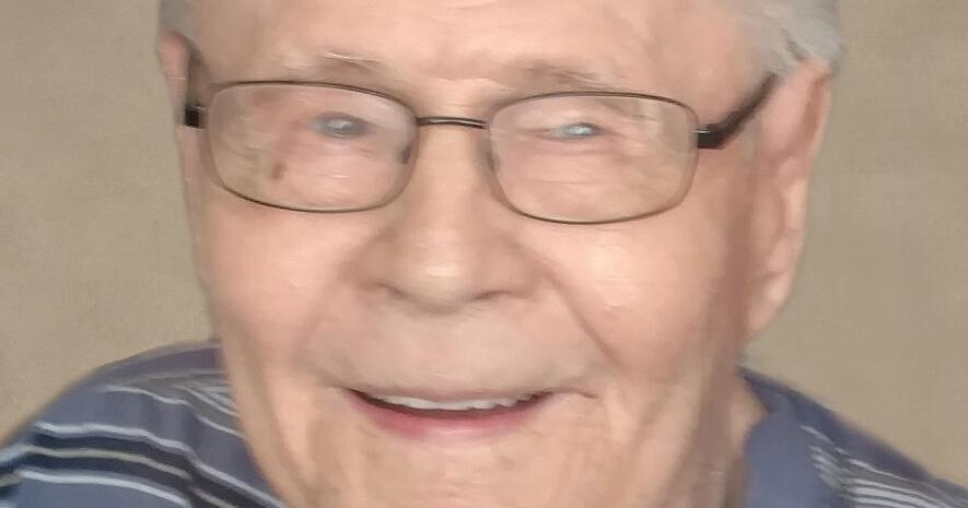 Kenneth Lyon