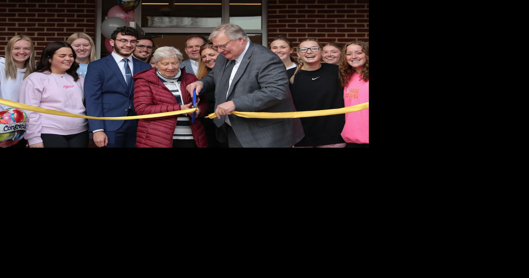 UNK dedicates new hall for sorority housing