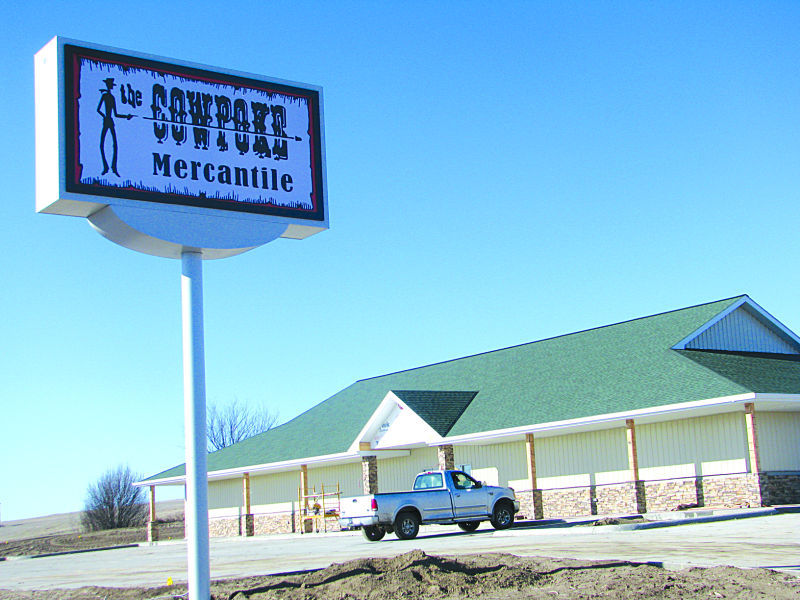 Cowpoke saddles up for move north