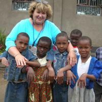 Jeff and Jeanne Carlson, Humanitarian