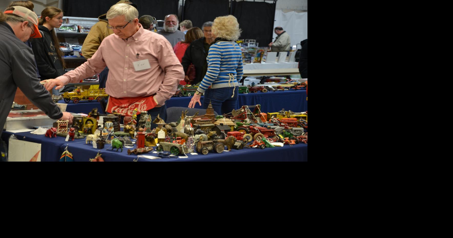 Annual Toy Show in Kearney ‘Biggest toy show in seven years’
