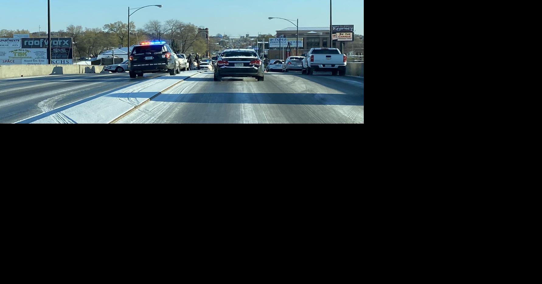 Multi-vehicle crash temporarily closes Kearney's Second Avenue overpass