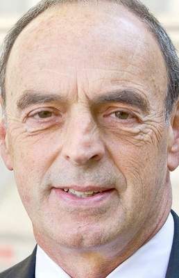 Omaha bank president brought gun to work