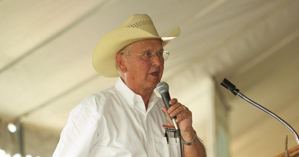 Robin Marshall remembered as auctioneer who respected those he helped