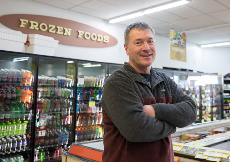 Lake Louise Grocery Store Hours | semashow.com