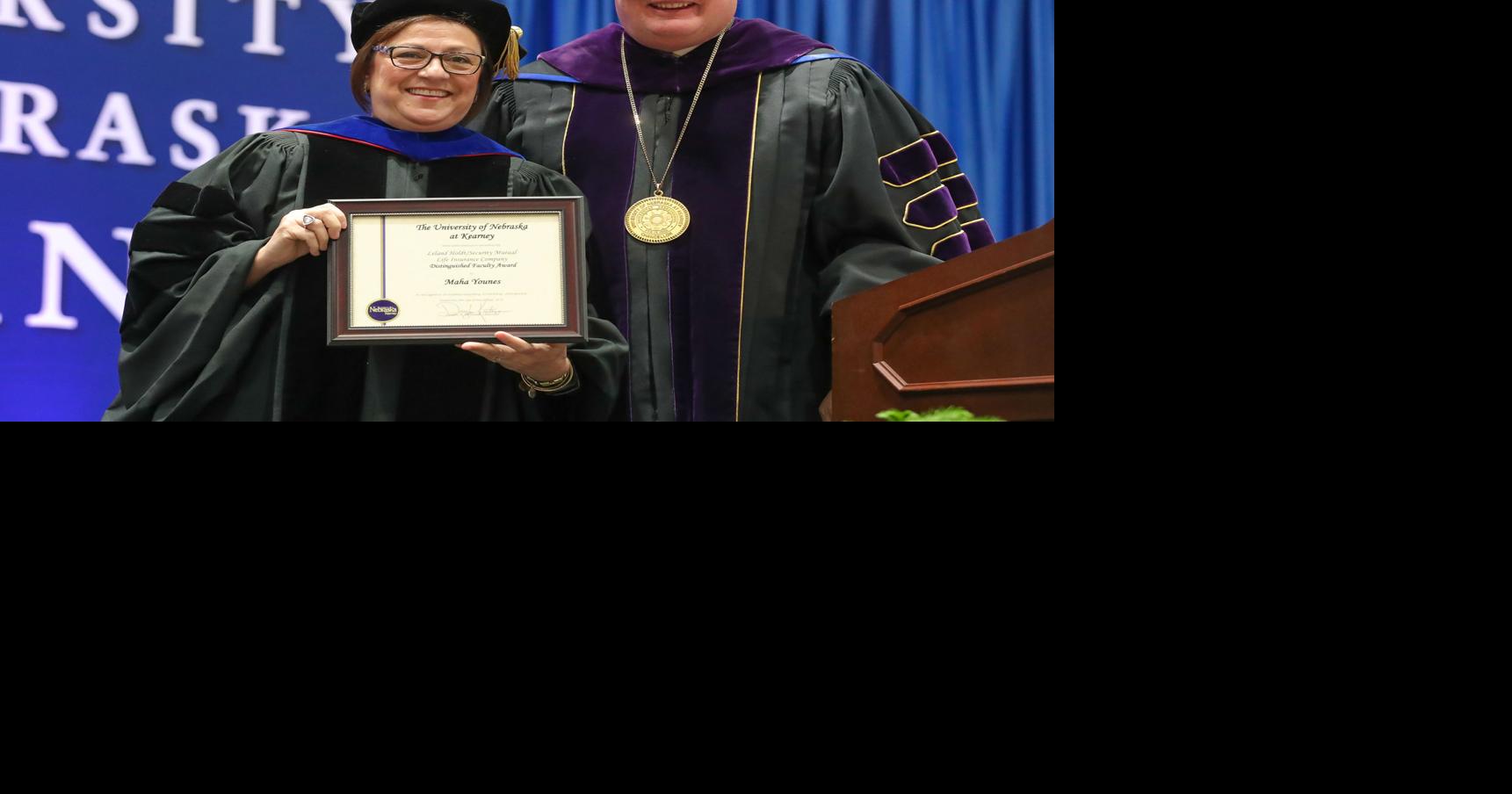 Maha Younes receives UNK’s Holdt Distinguished Faculty Award