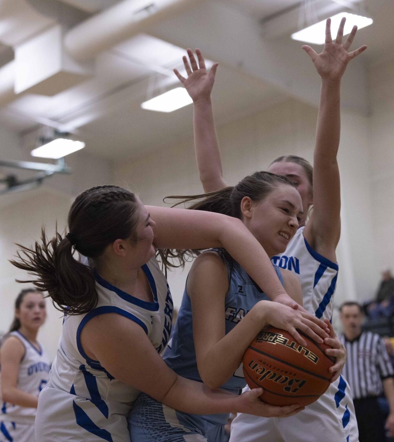 Wilcox-Hildreth survives Overton comeback, makes FKC final