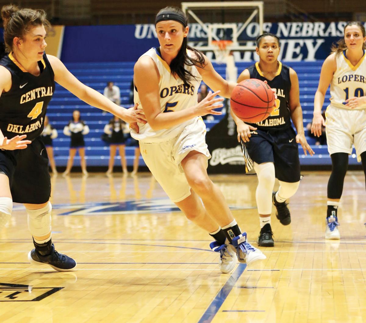Lopers blow seven point lead, fall to Central Oklahoma 59-53
