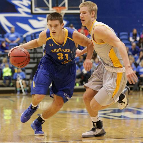 Beranek’s big night leads to Lopers’ third straight win