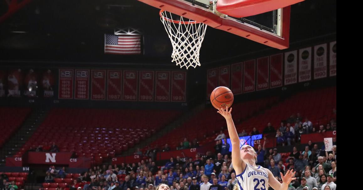 Overton pulls away in the second half to reach D2 championship game