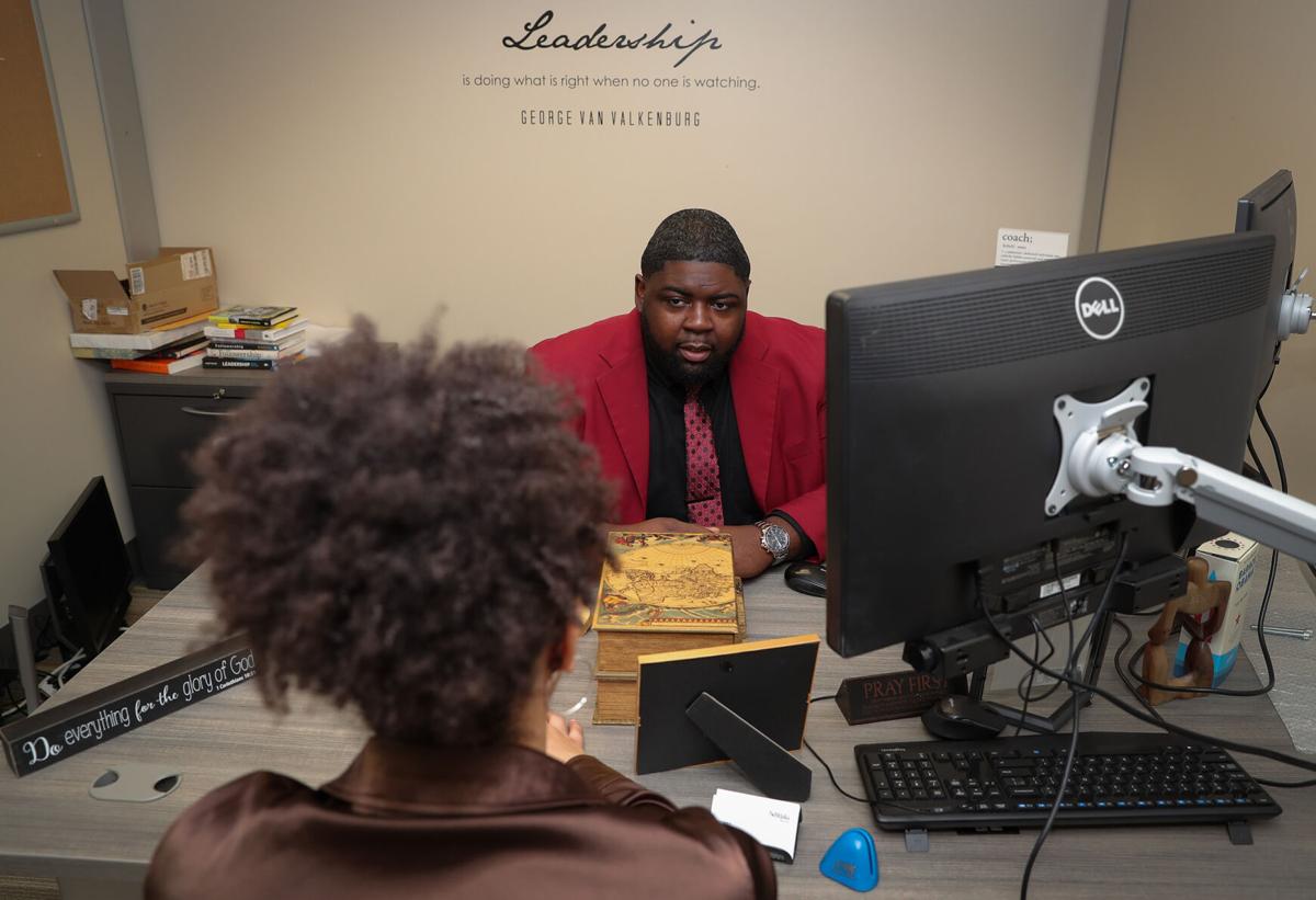 Bennett Davis serves as mentor, role model for UNK students