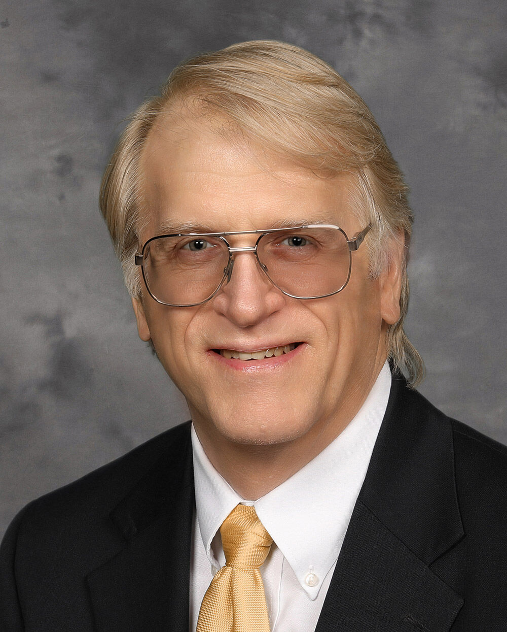 Lee McQueen helped reshape UNK campus during 16-year career | Local ...