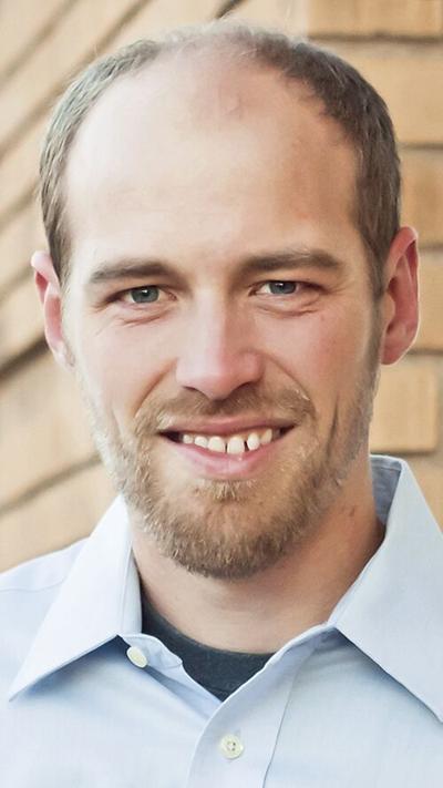 Straatmann, Nikkila file for council; Clouse, Lear stepping down