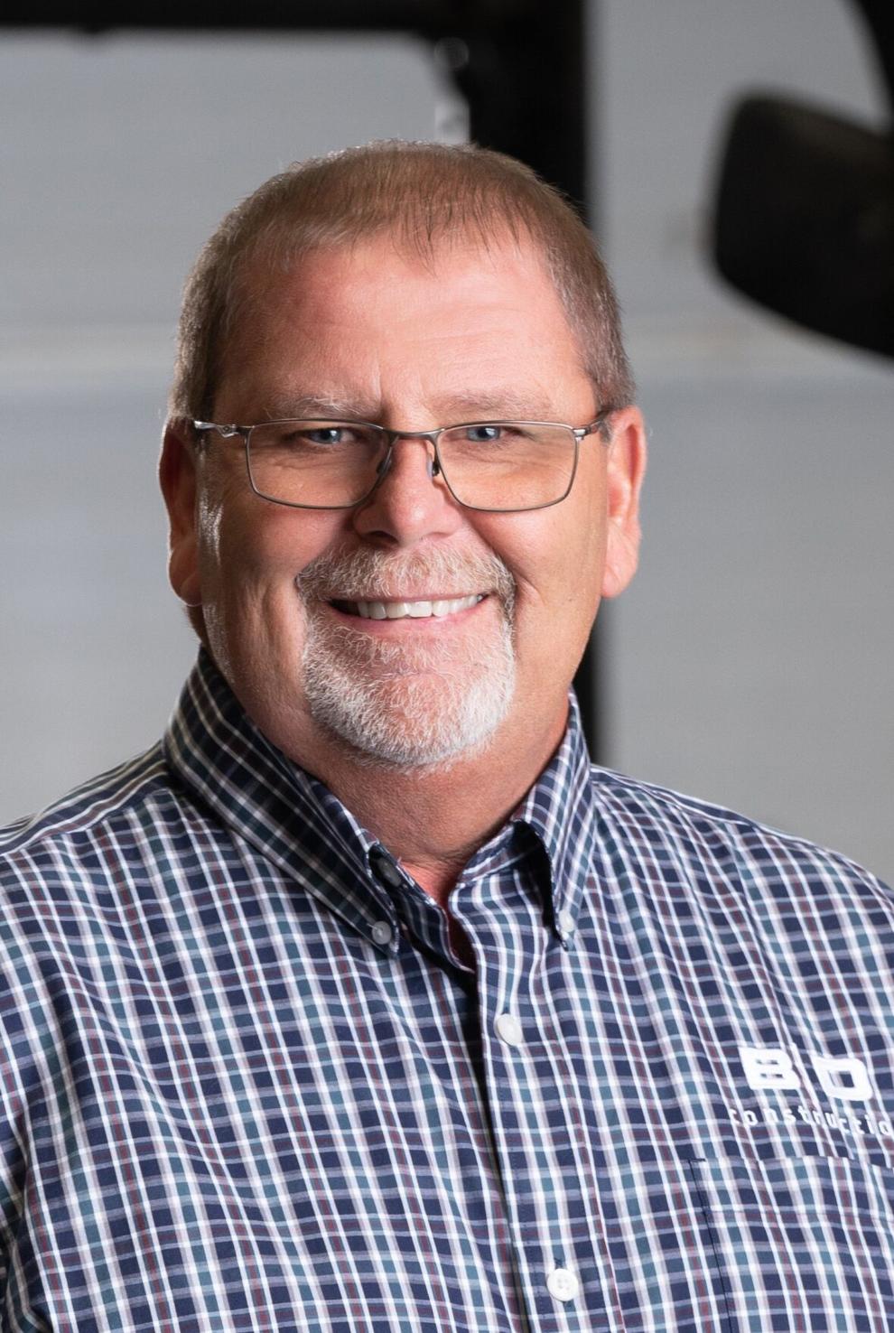Kearney's BD Construction makes 4 employees new shareholders