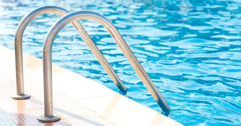Cozad’s swimming pool projects gets hand from Aksarben