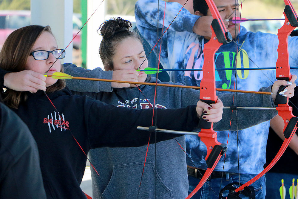 Gering students start National Archery in the Schools program